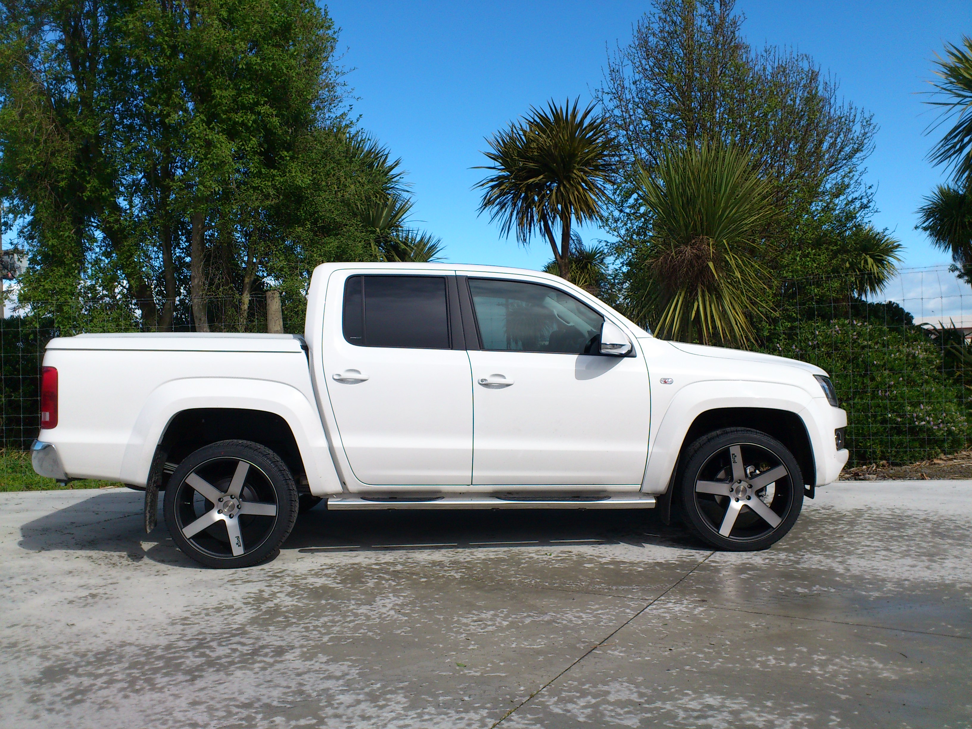 22x10 Niche Milan - Feilding Tyre ServiceFeilding Tyre Service